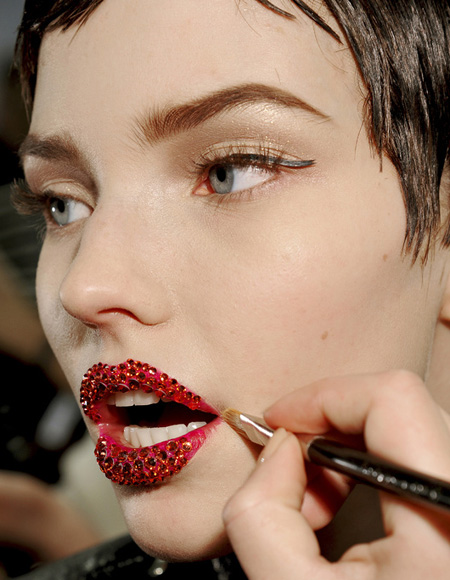 Crown Brush: Spring/Summer 2013 Make-up Trends with Crownbrush