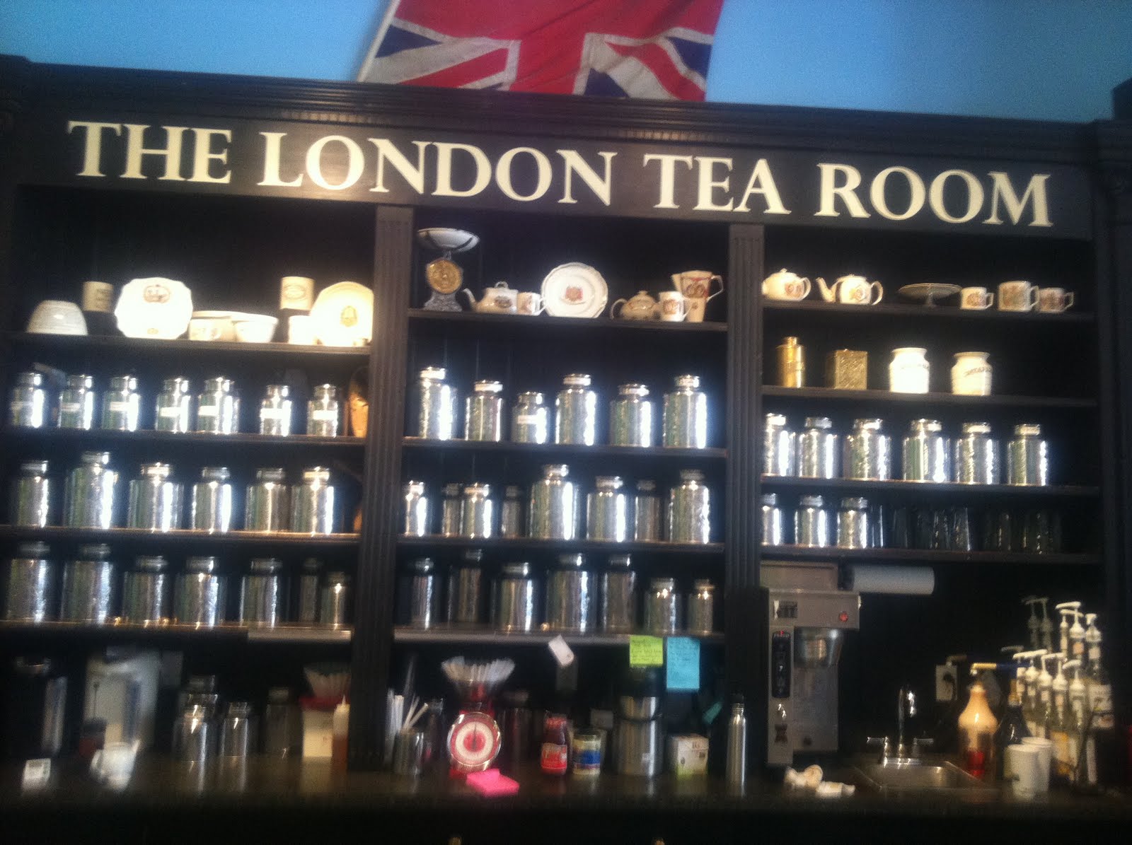Rae Lewis-Thornton: Diva Living with AIDS: TeaWithRae: London Tea Room!