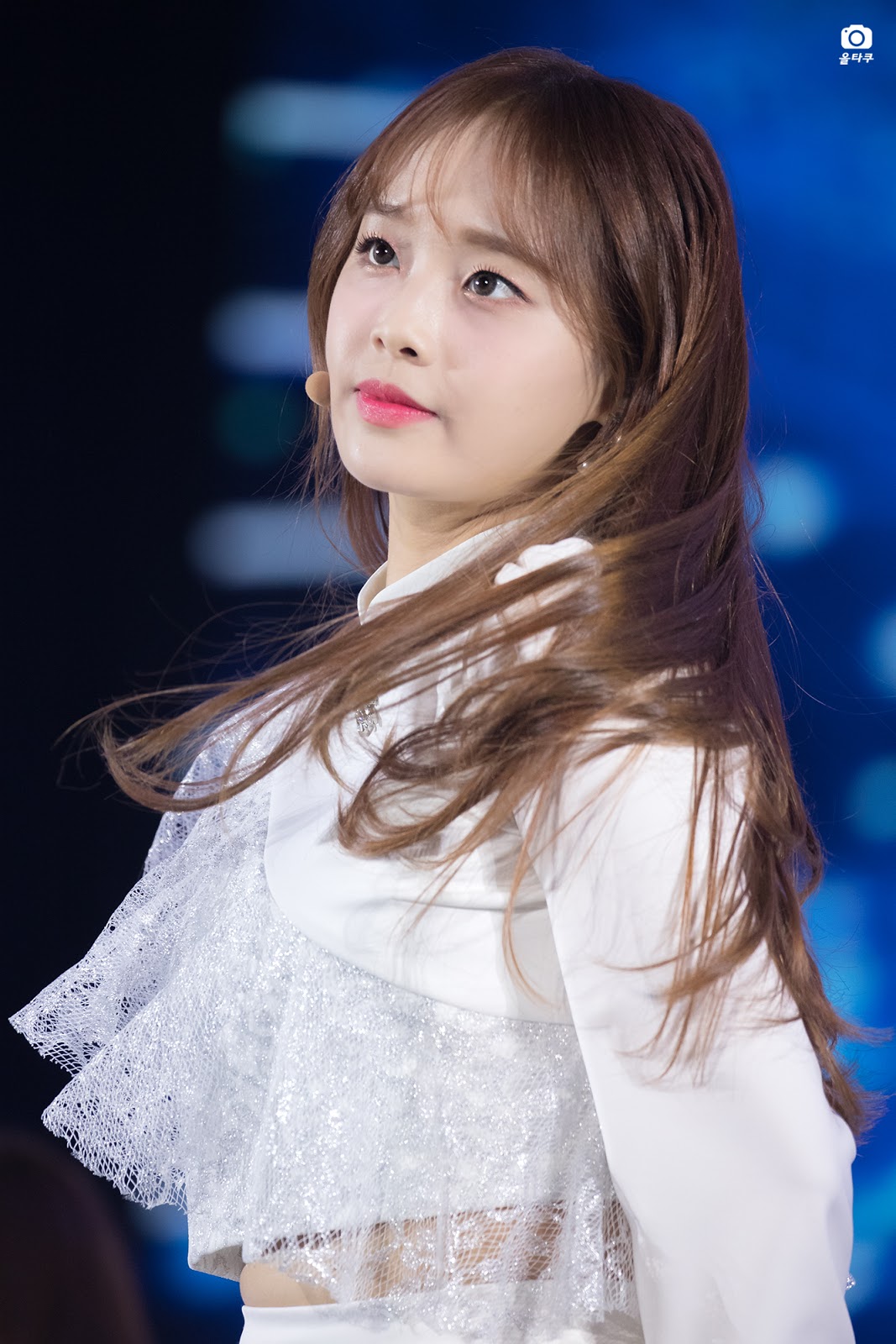 직접찍은 이달의소녀 츄.jpg : MLBPARK