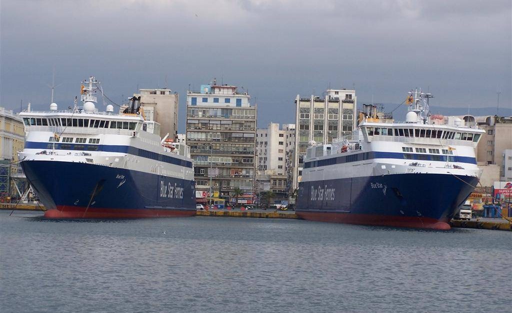 Dailypress24: BLUE STAR FERRIES: ΑΠΑΓΟΡΕΥΤΙΚΟ ΑΠΟΠΛΟΥ 16/1/2013