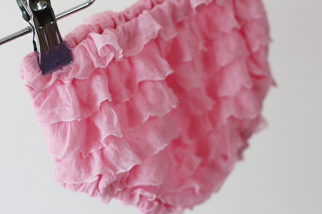 Green Mama: SEW RUFFLE DIAPER COVER TUTORIAL