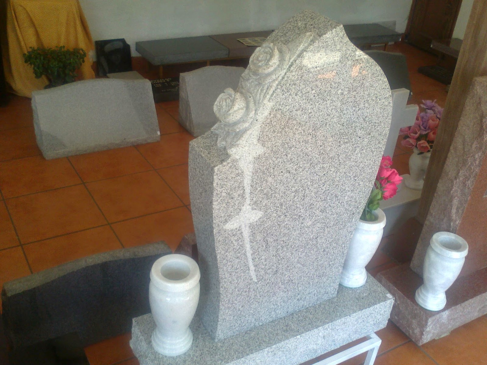 Lapidas y Monumentos Velasco Arte Memorial: Galeria de Lapidas y ...