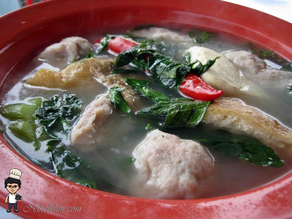 Freshly Made Puchong Yong Tau Fu @ Batu 14, Kampung Baru Puchong ...