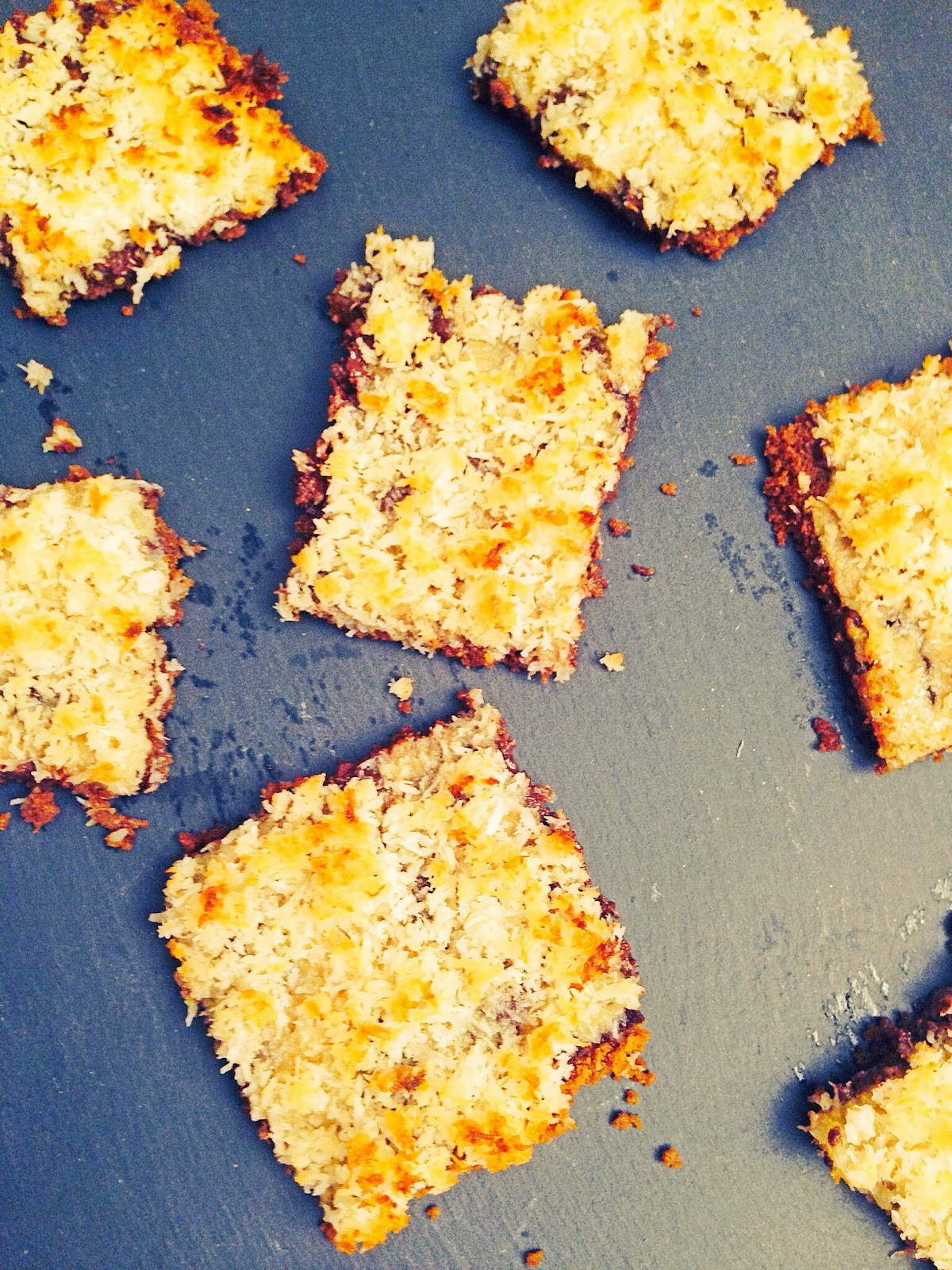 Lazy Girl Dinners: Coconut Chocolate Graham Bars