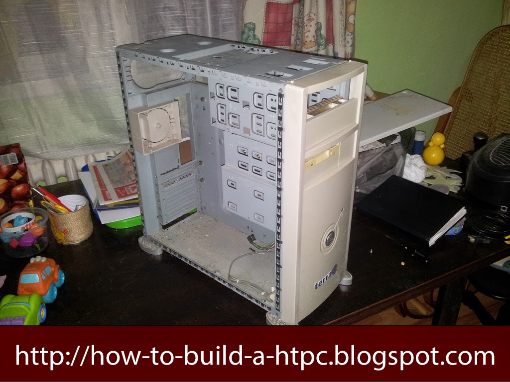 DVD player look-alike DIY HTPC case mod project