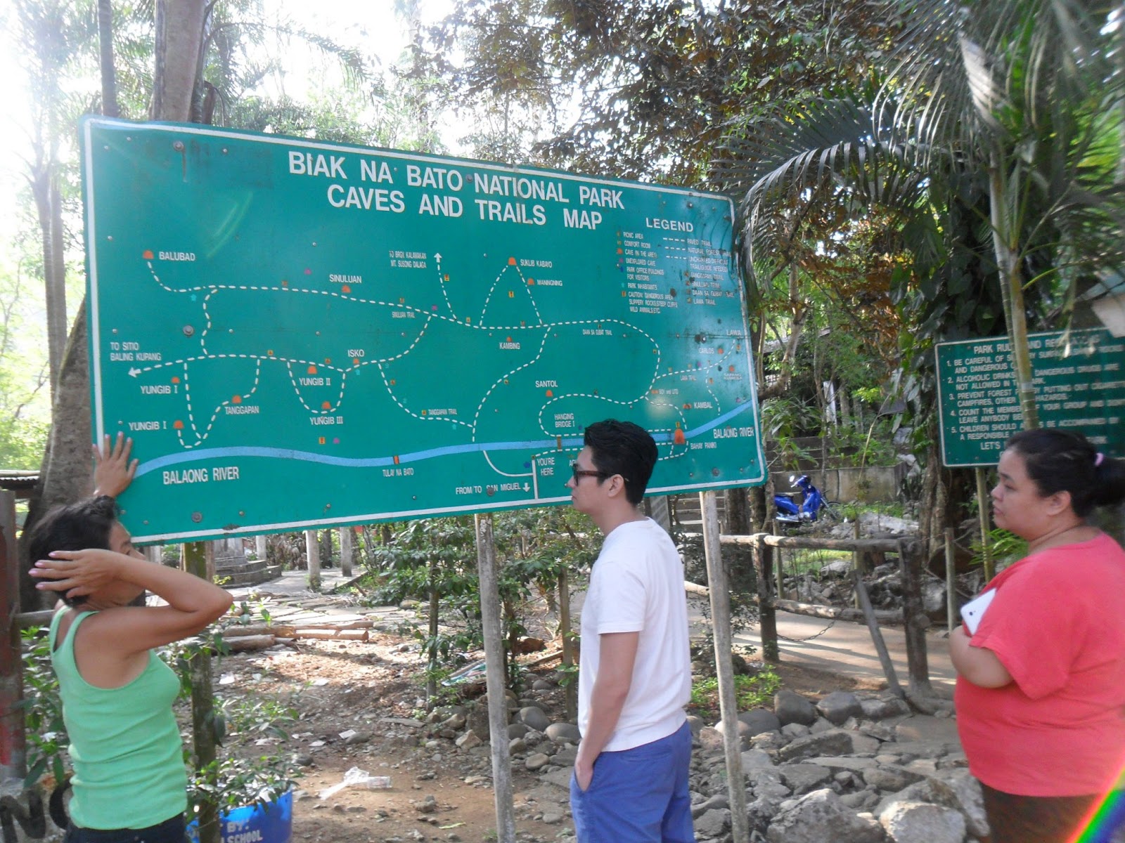 Have Fiddle Will Travel: Split Rock of the Philippines: Biak na Bato ...