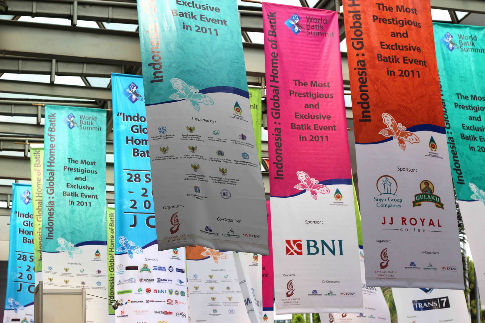 The Blanc Notes: Around Jakarta: World Batik Summit