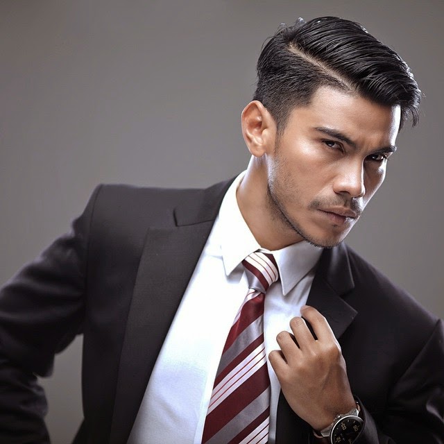 Biodata Azrel Ismail - nikky news