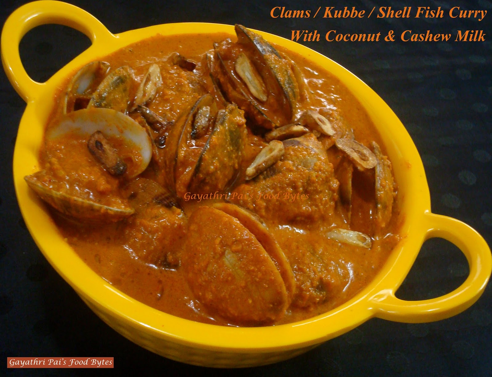 Gayathri Pai's Food Bytes: Clams (Kubbe) Curry With Coconut And Cashew ...
