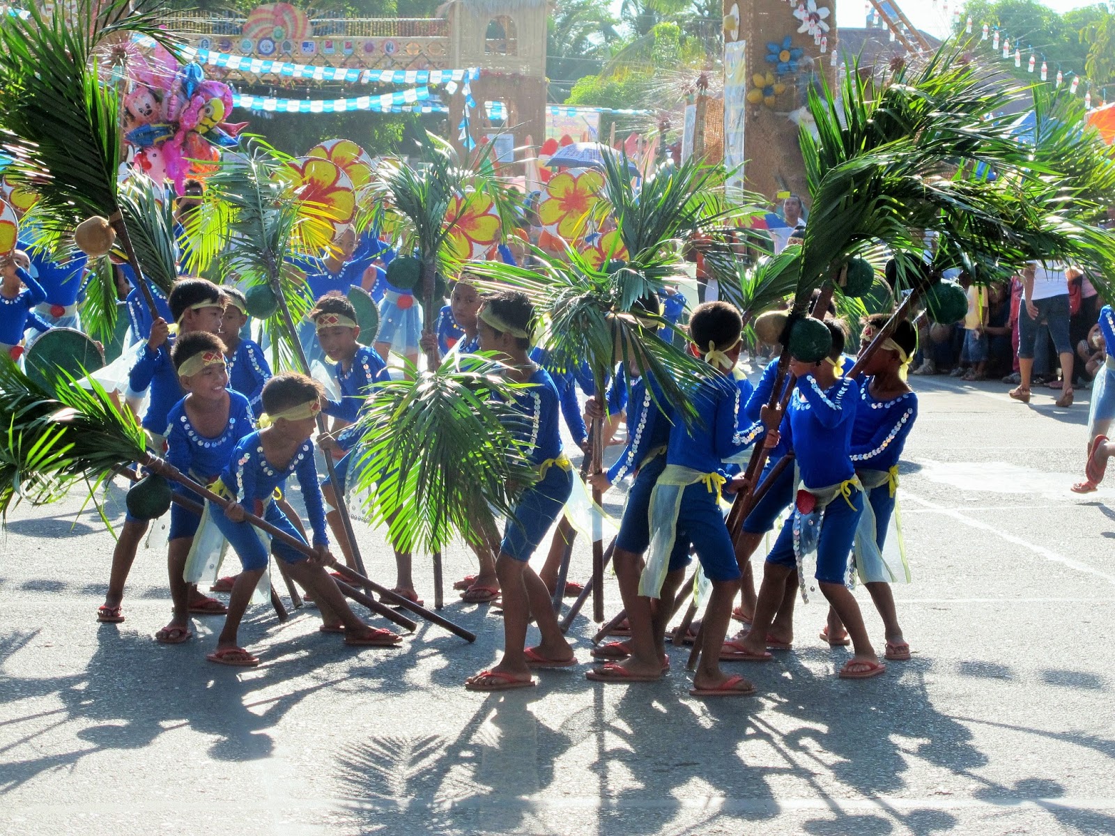 Gridcrosser: Baile, Baler! Aurora Capital Celebrates Coco-Sabutan Festival