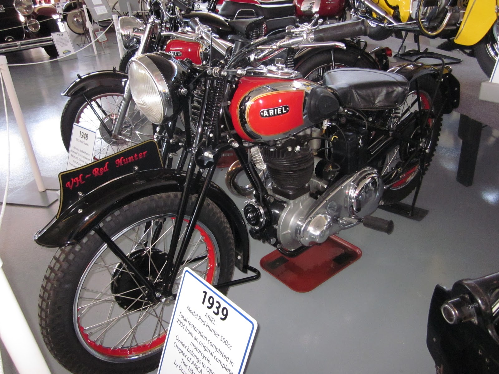 OldMotoDude: 1939 Ariel Red Hunter 500 at Northwest Vintage Car and ...