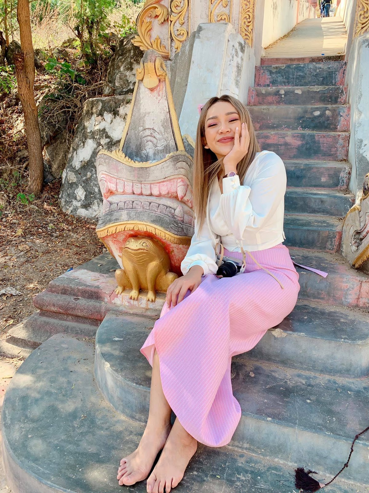 Beauty Blogger Nay Chi Oo in Sagaing : Beautiful Photos