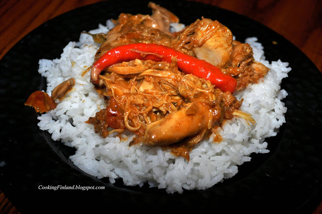 Cooking Finland: African style braised chicken
