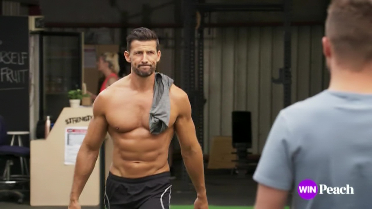 ausCAPS: Tim Robards shirtless in Neighbours