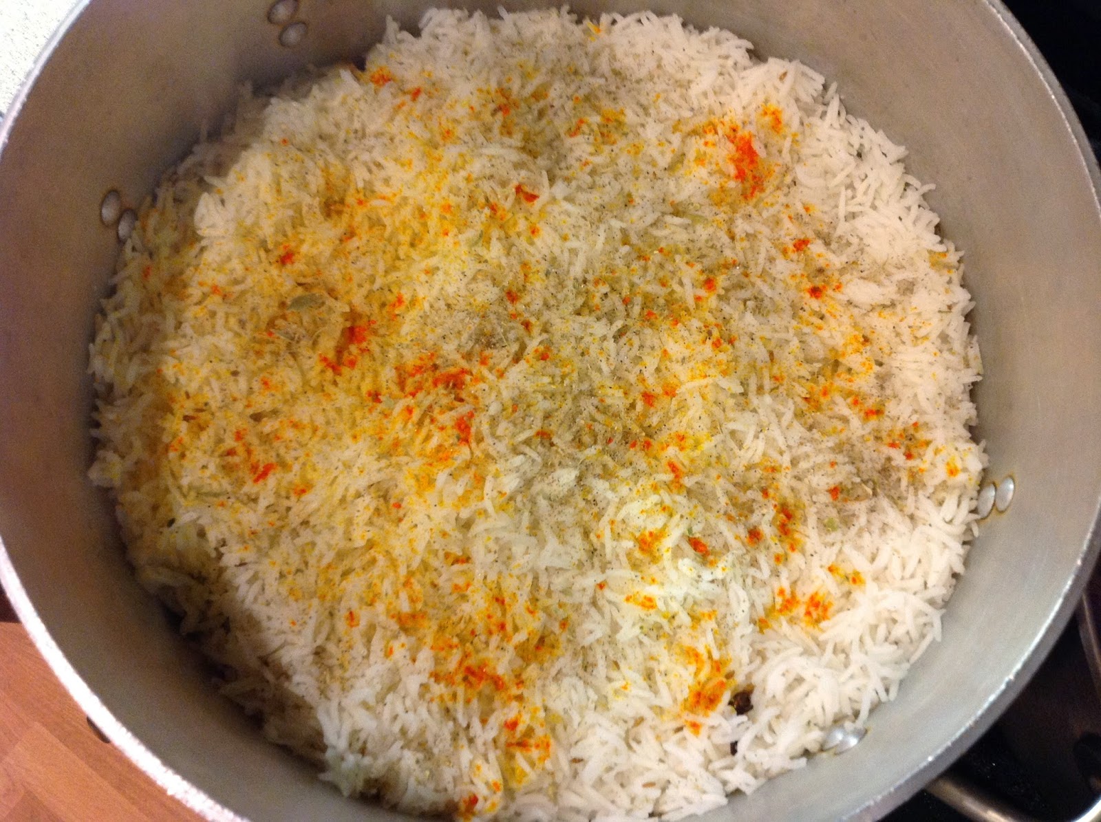 This Muslim Girl Bakes: Easy + Traditional Pakistani Chicken Biryani.
