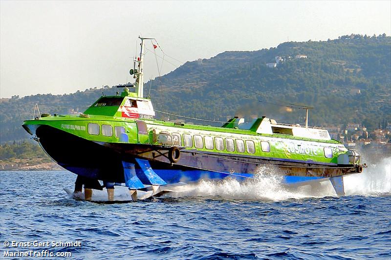 Μηχανική βλάβη σε Flying Dolphin στον Αργοσαρωνικό - Αργολικές Ειδήσεις