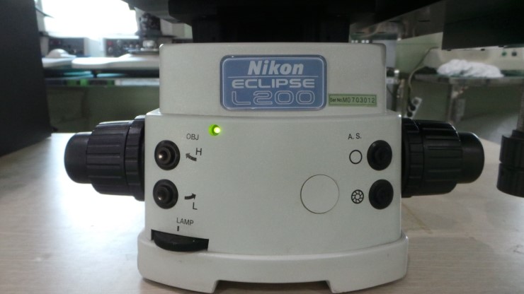Metallurgical microscope - Used Nikon Eclipse L200