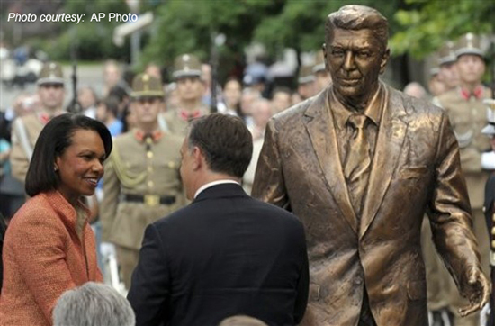 Political Clown Parade: The Smartest Woman In America