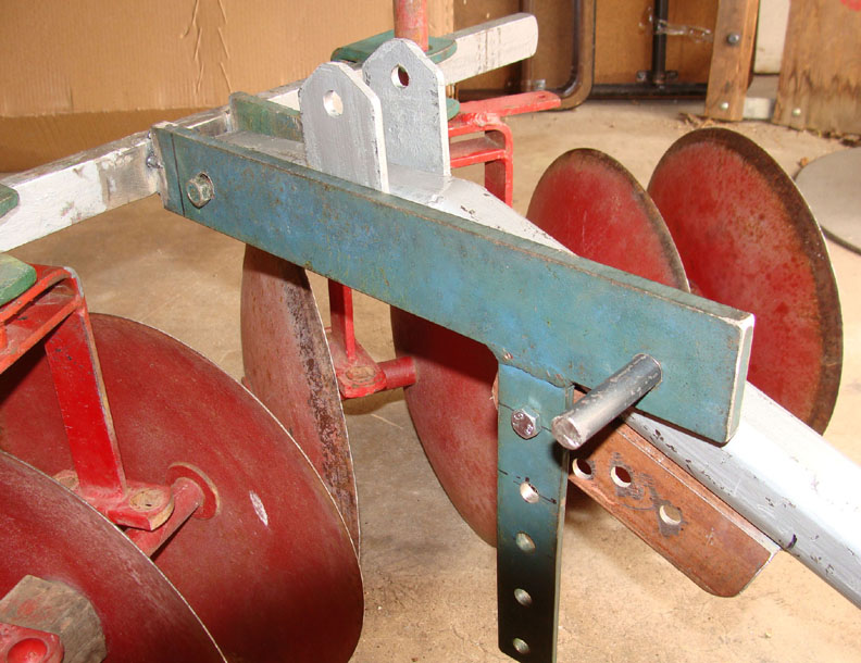 Gardening: Garden Tractor Disk Harrow - Progress 4