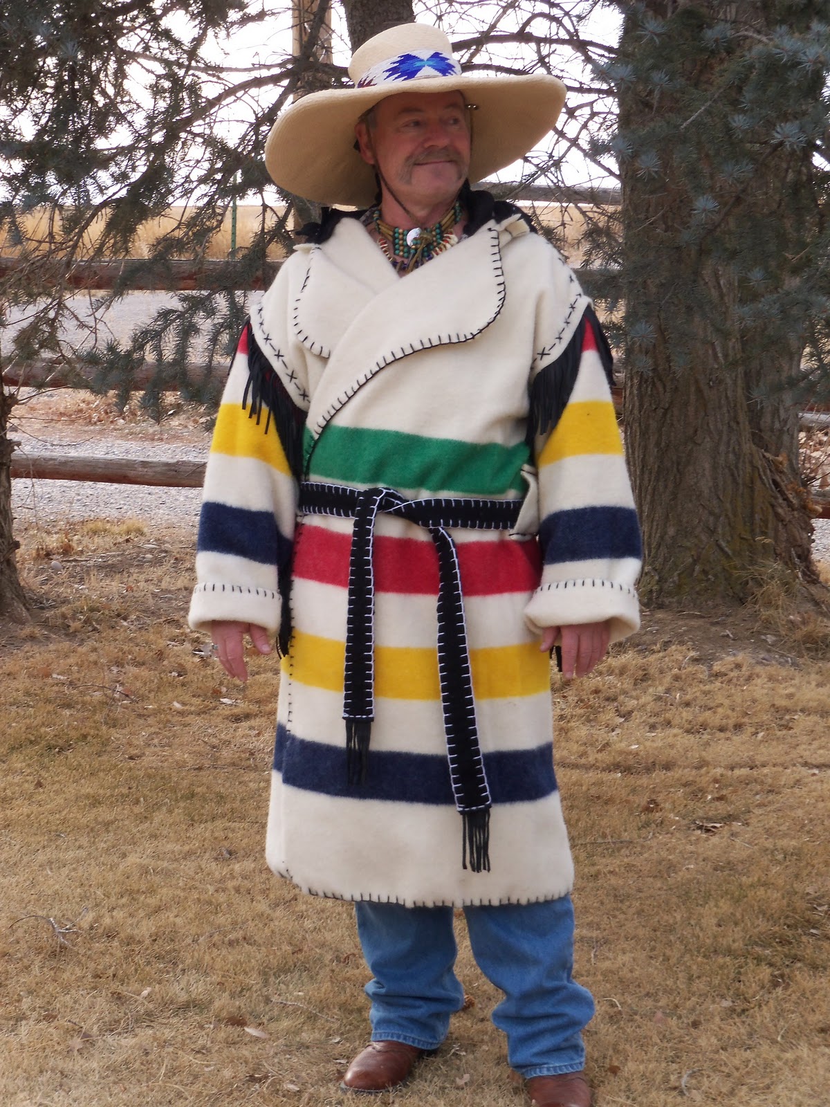 Coyote's Capotes: Capotes