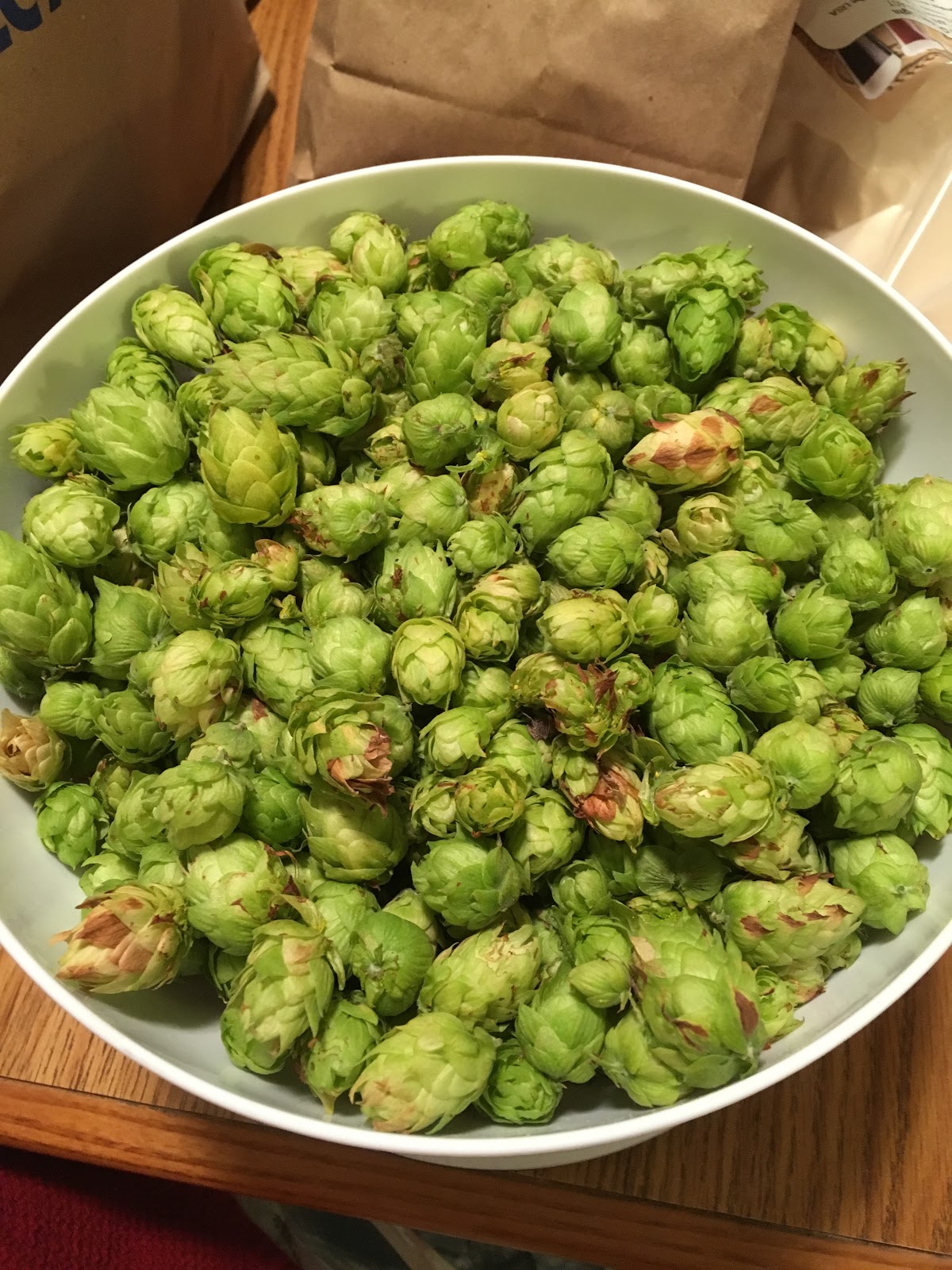 The Would-be Brewmaster: Brew Day: Wet Hop Head Pale Ale (American Pale ...
