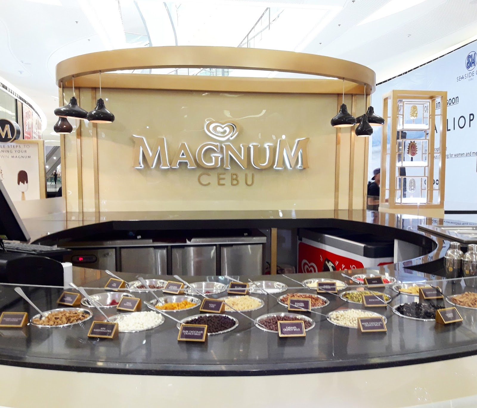 Magnum Cebu Pop-up Opens in SM Seaside
