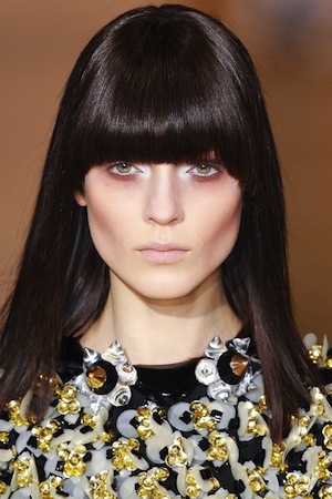 Everyday Makeup & Hair Style Advice from the Runway - College Gloss