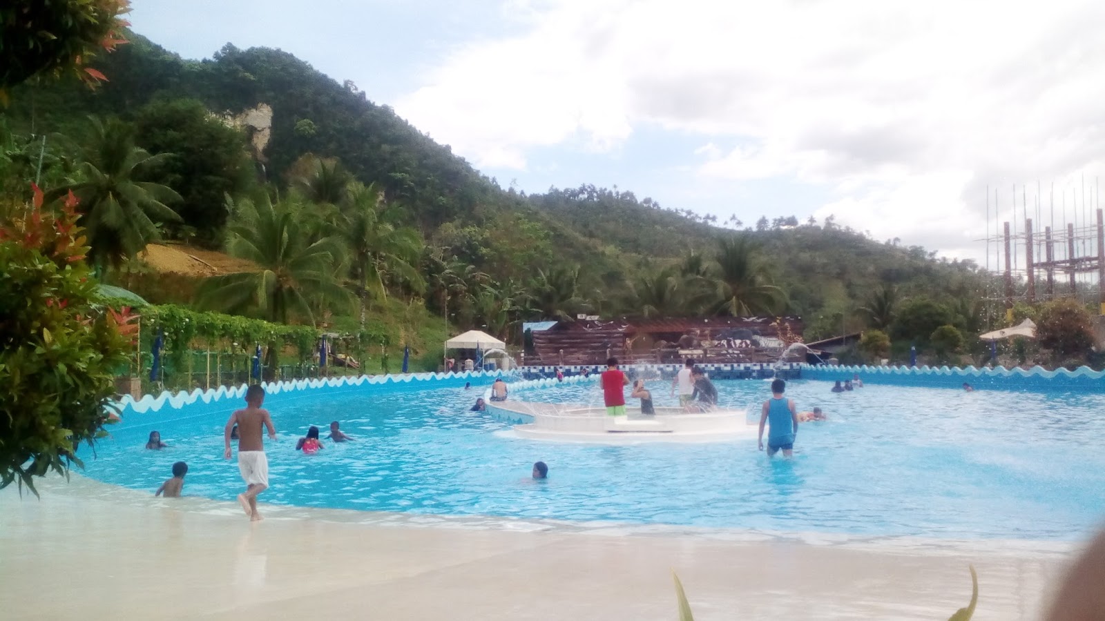 Anne's Escapades: Hidden Valley WavePool Resort
