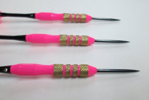Dart Bonanza: Pink Darts
