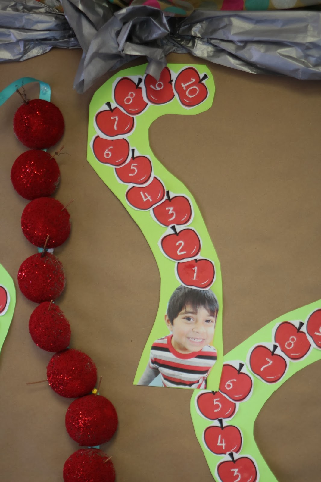 Teach Them To Fly: Ten Apples Up On Top