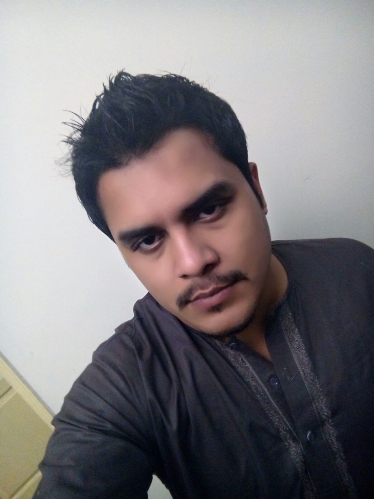 @Handsome-Males-Boys-Pakistan