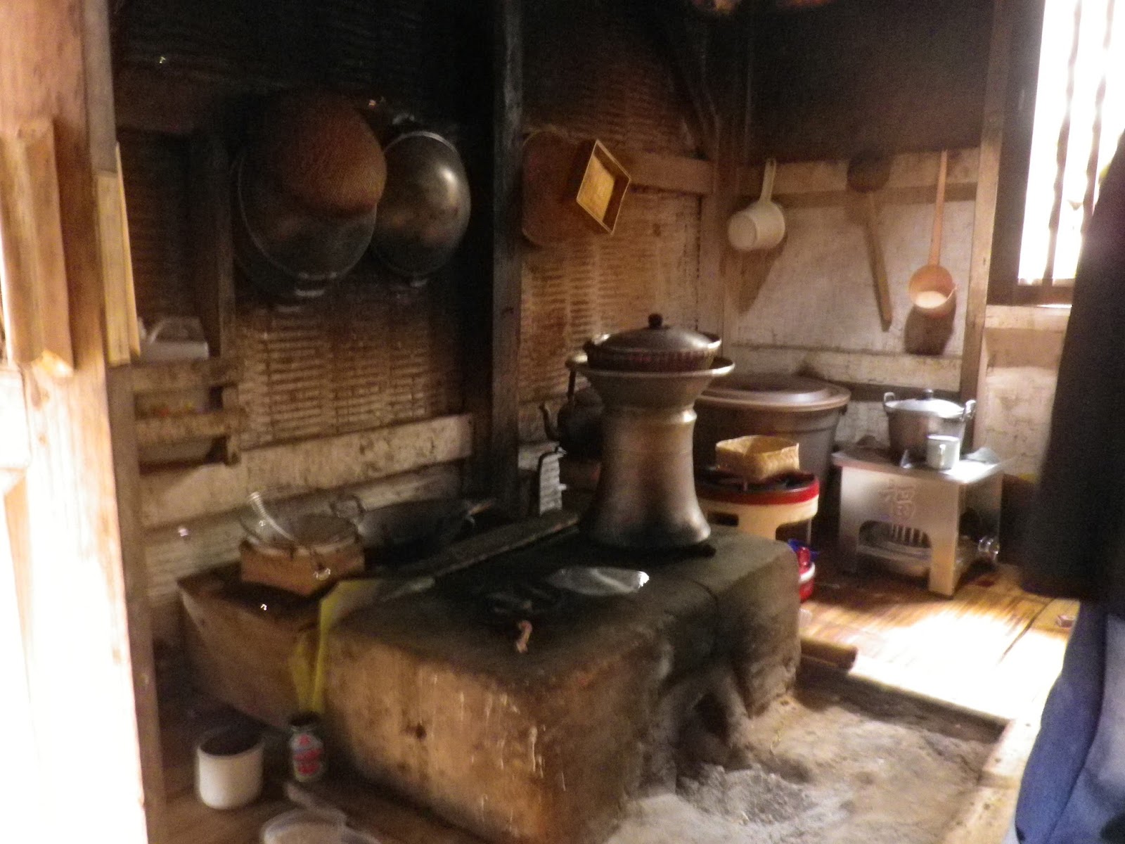 Dapur Sederhana Di Desa