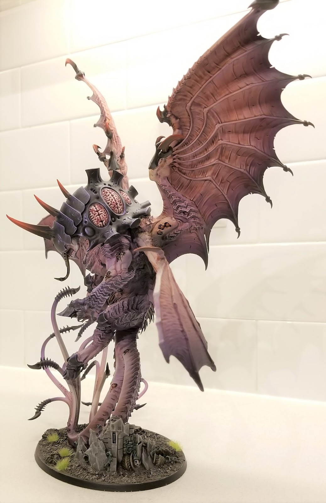 What's On Your Table: Custom Winged Hive Tyrant - Faeit 212