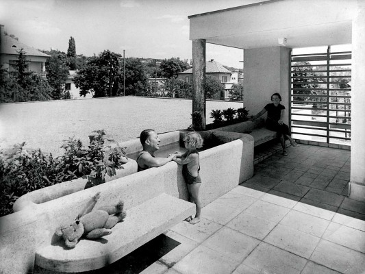 OTRO: farkas molnár (1897-1945)