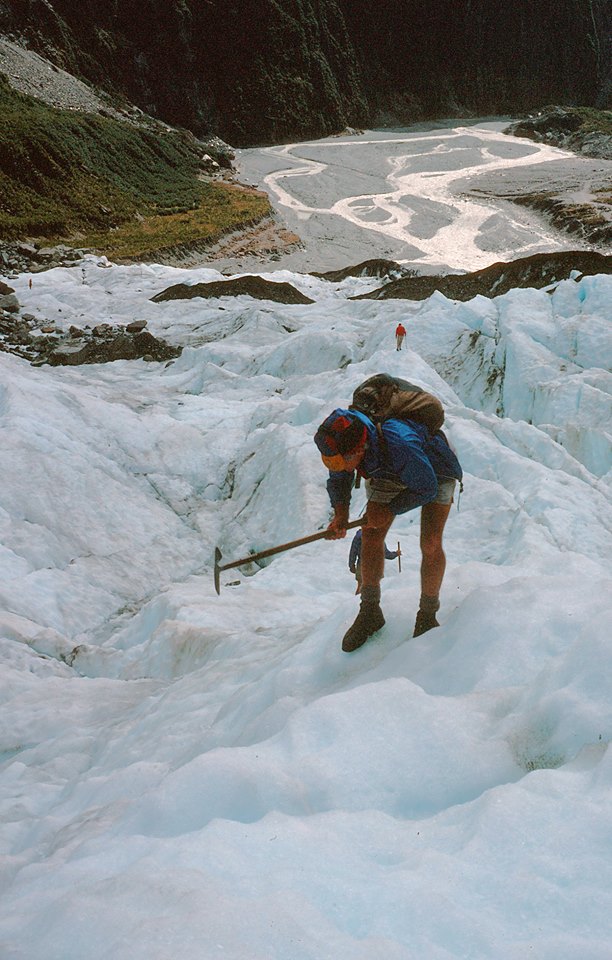Bob McKerrow - Wayfarer: Ed Cotter has passed away.