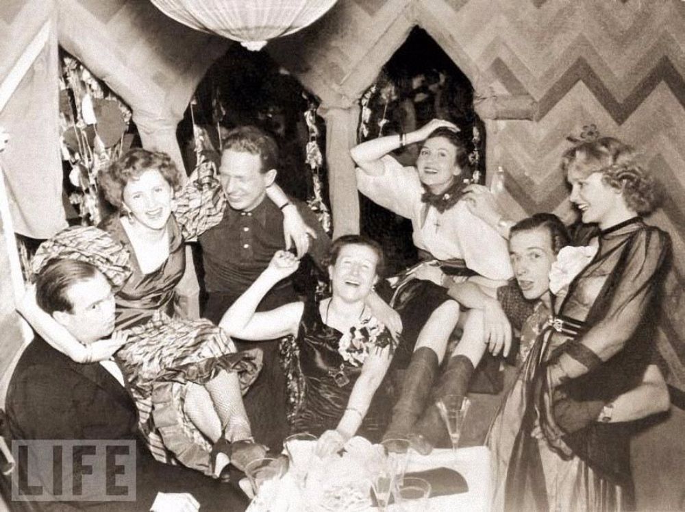 Eva Braun's Life in Pictures: 20 Rarely Seen Photos of Adolf Hitler’s ...