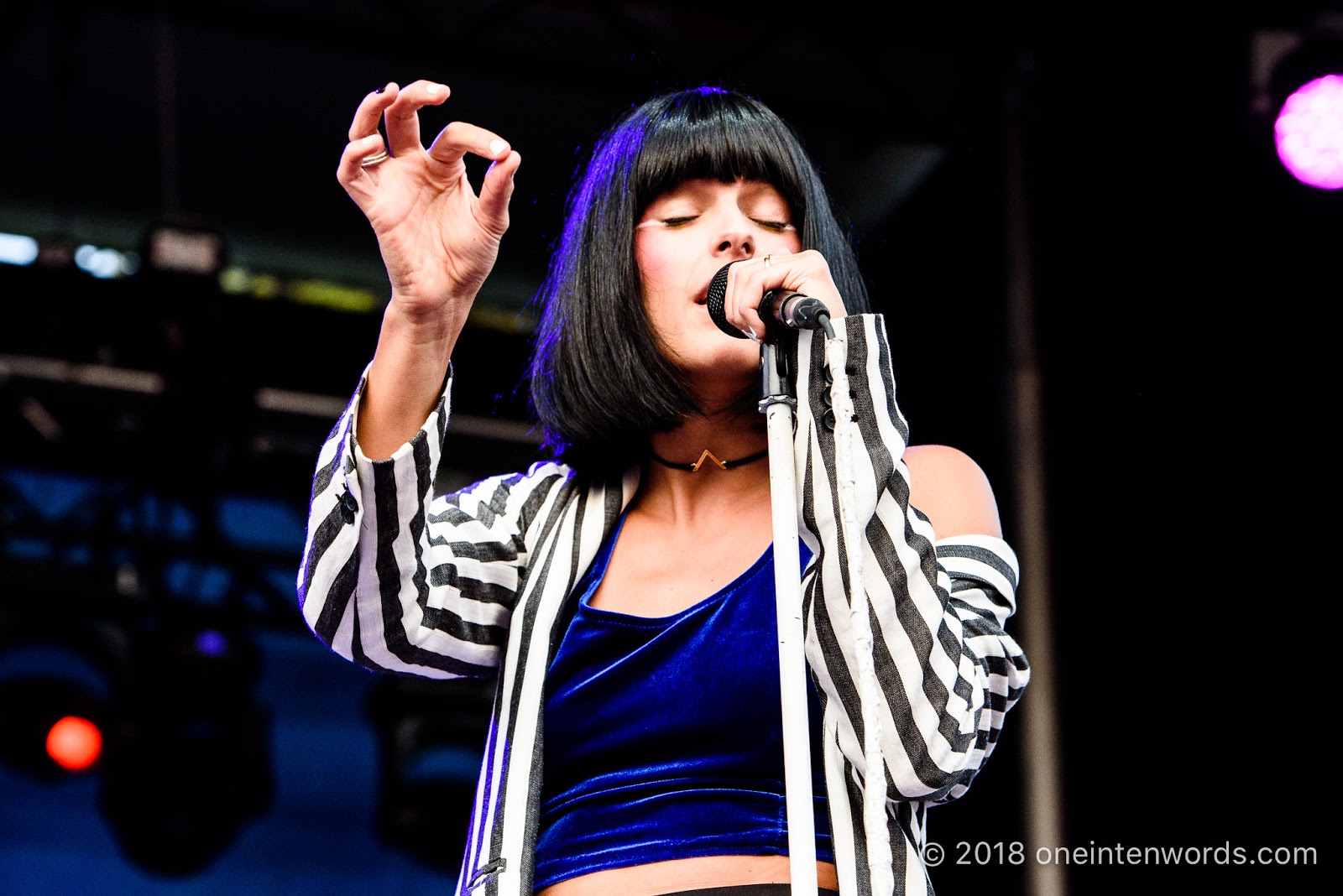 one in ten words: Riverfest Elora 2018: Day 3: Dear Rouge - Concert Photos