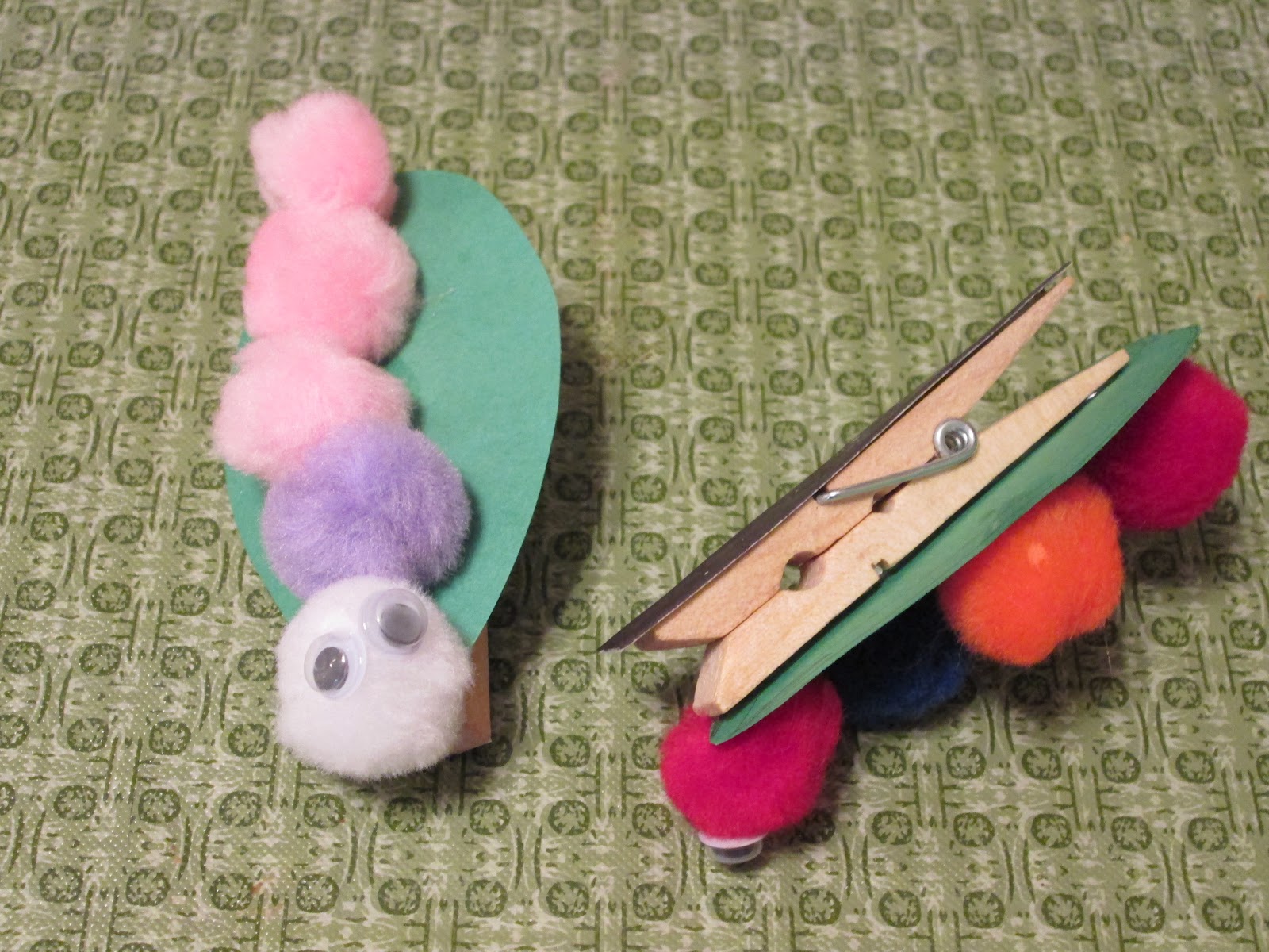 walk in the sunshine: Caterpillar Magnet Clip