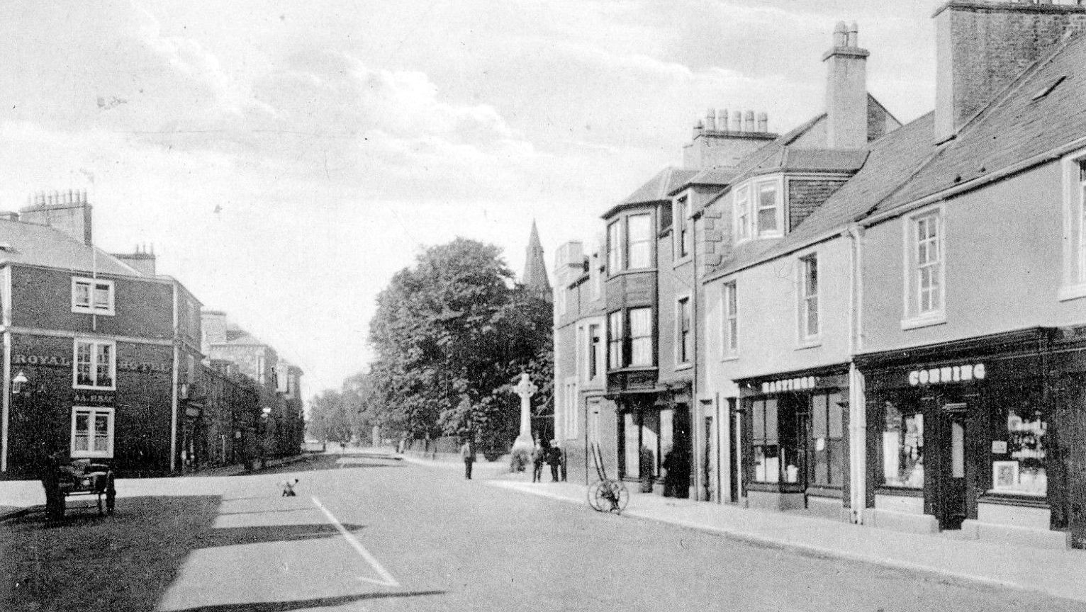Tour Scotland: Old Photographs St Mary Street Kirkcudbright Scotland