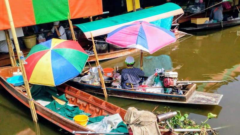 Talad Nam Wat Ta Kian - DESTINAZIONE BANGKOK