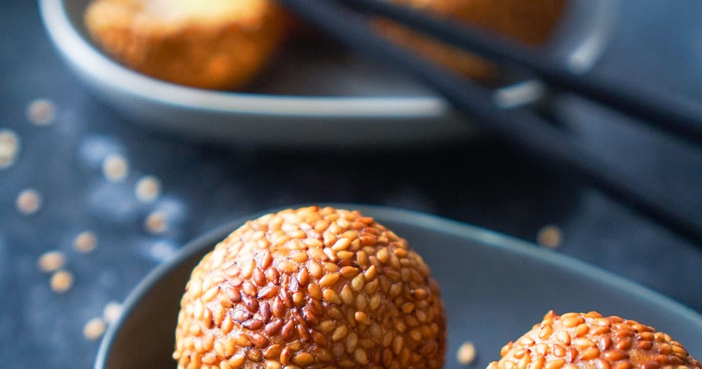 Sesame Balls with mung bean filling | Butsi | Hungry for Goodies
