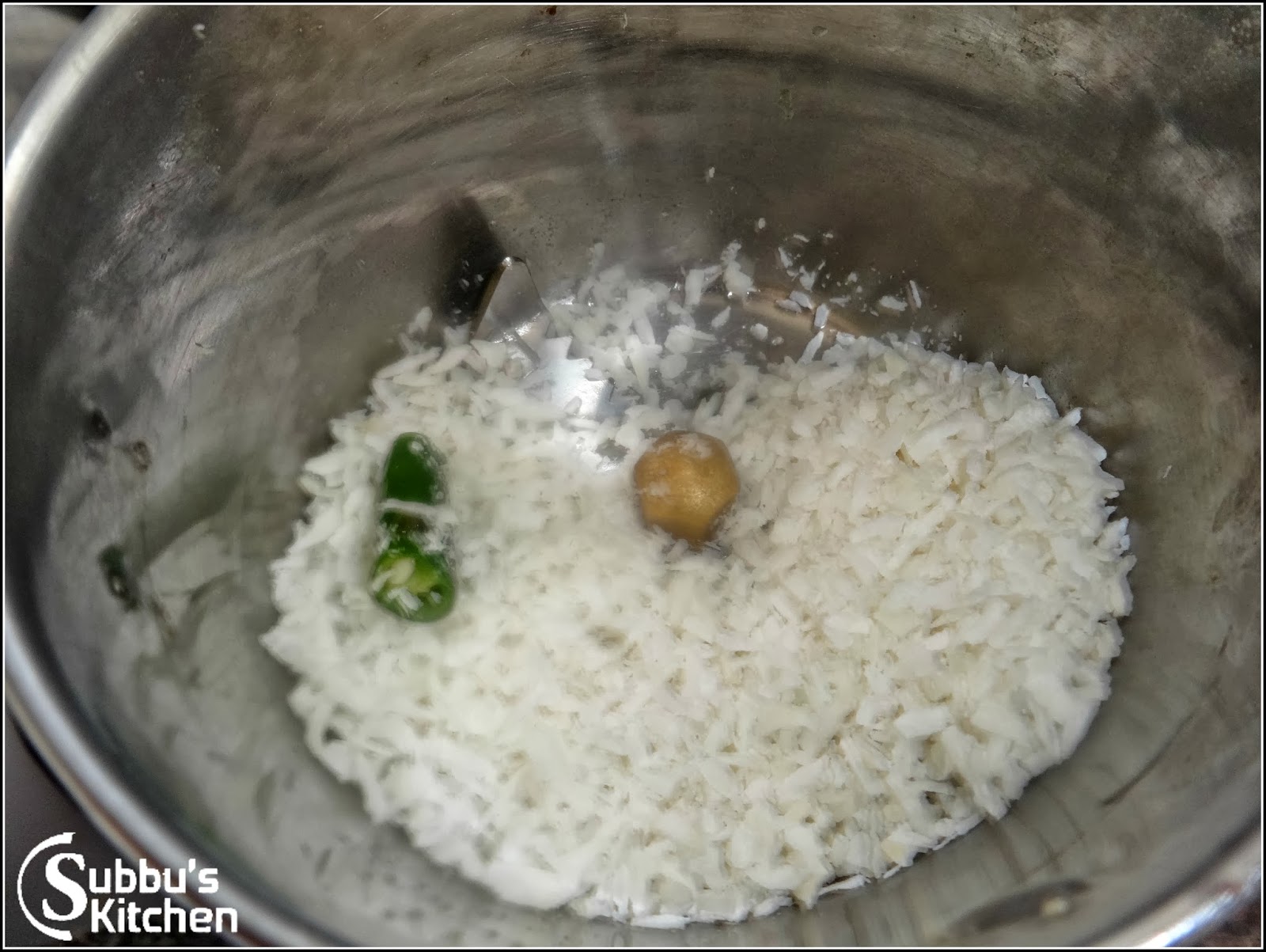 Thakalikkai Kootu (Tomatillo Stew) - Subbus Kitchen