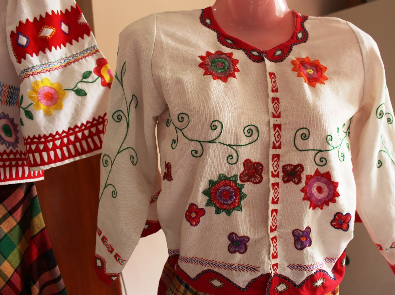 Life & Style: TUBOK: Heritage Needlecraft of Iloilo