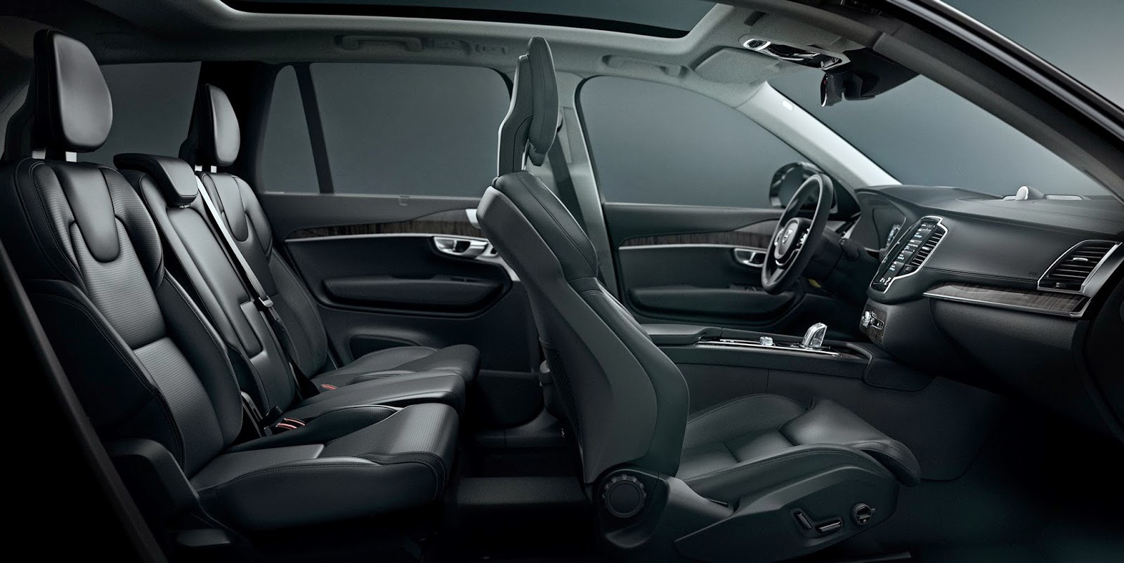 脫韁馬 之 廄: Volvo XC90 新車內裝曝光！