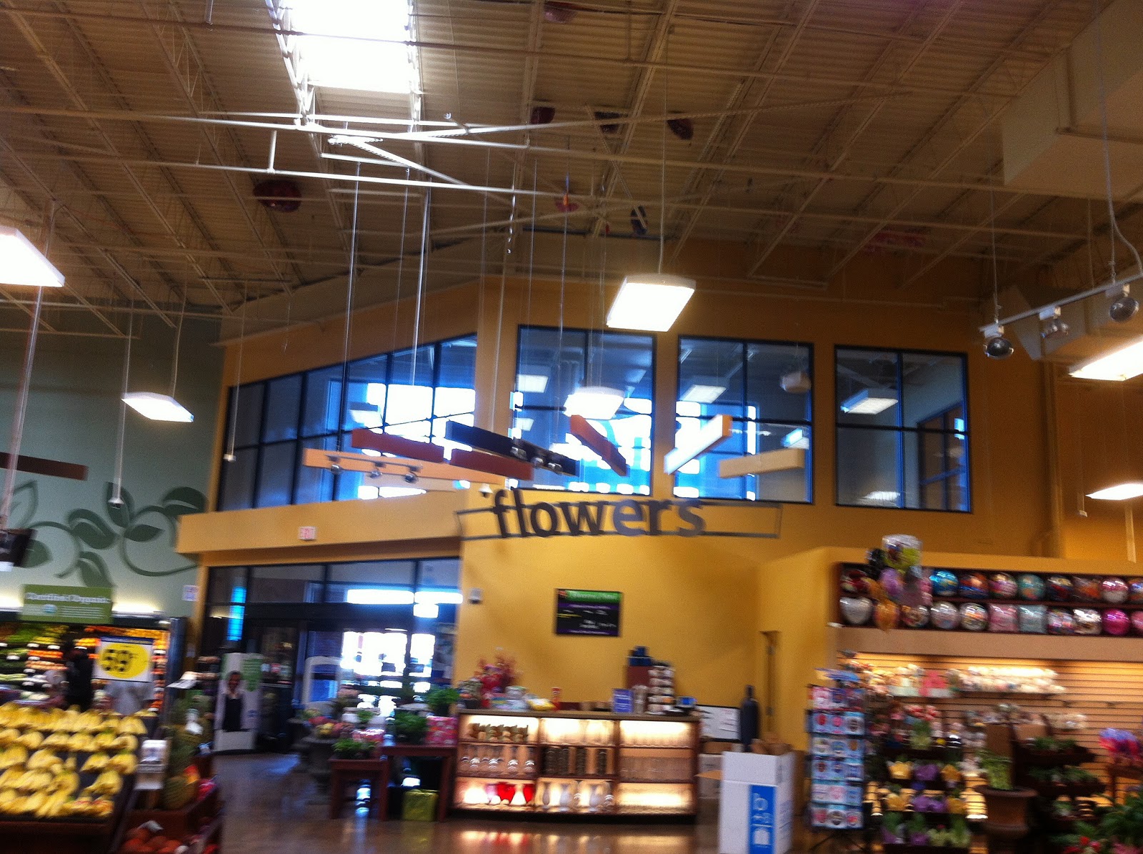 The Mid-South Retail Blog: Kroger 2012 and Marketplace Décor
