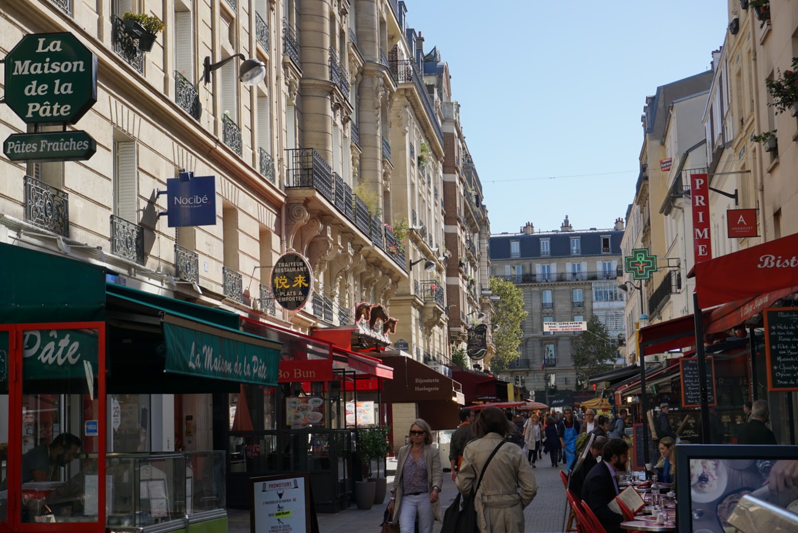 Visiting the Paris Catacombs - Europe Post 6 | I Run For Wine
