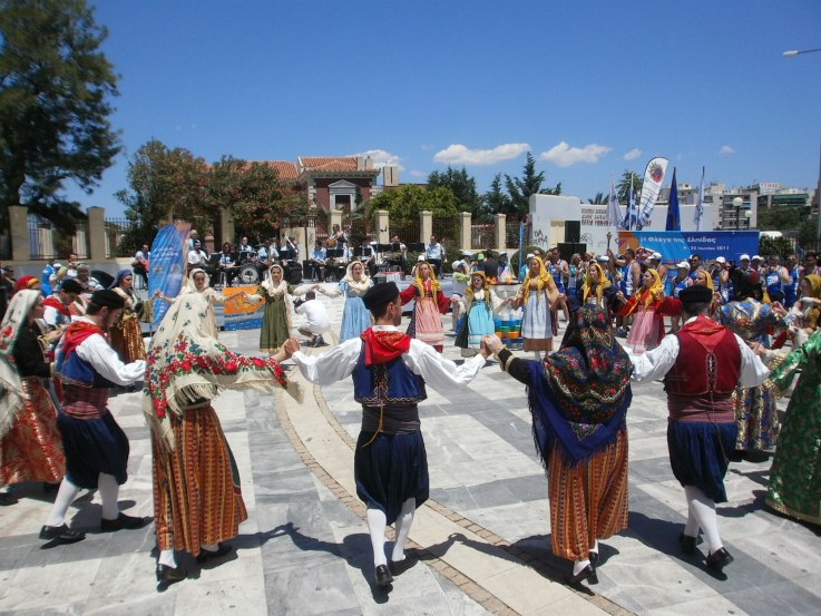 EviaDog: ΕΚΔΗΛΩΣΗ ΤΟΥ ΛΥΚΕΙΟΥ ΕΛΛΗΝΙΔΩΝ ΧΑΛΚΙΔΟΣ ΜΕ ΦΙΛΑΝΘΡΩΠΙΚΟ ...