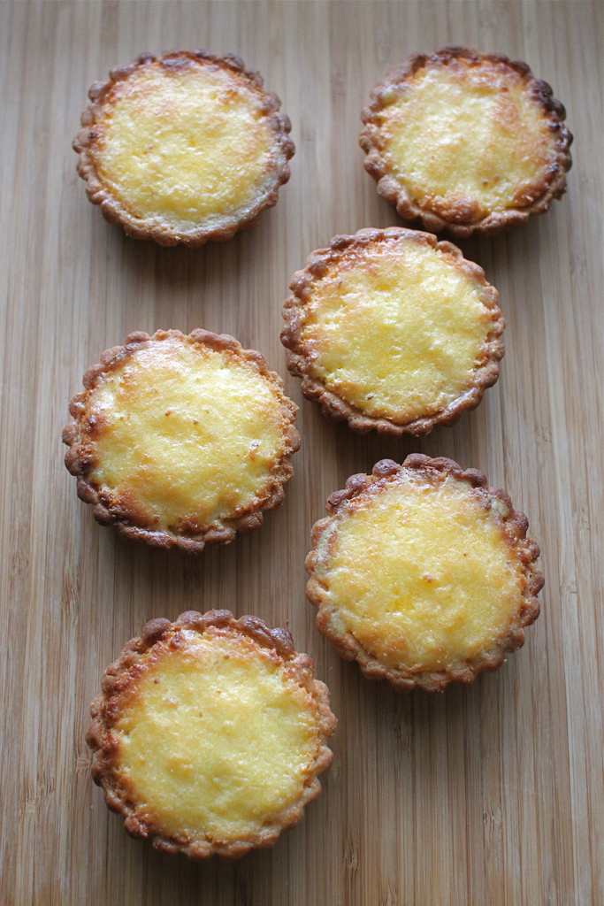 Food Endeavours of the Blue Apocalypse: Vietnamese Coconut Tartlets