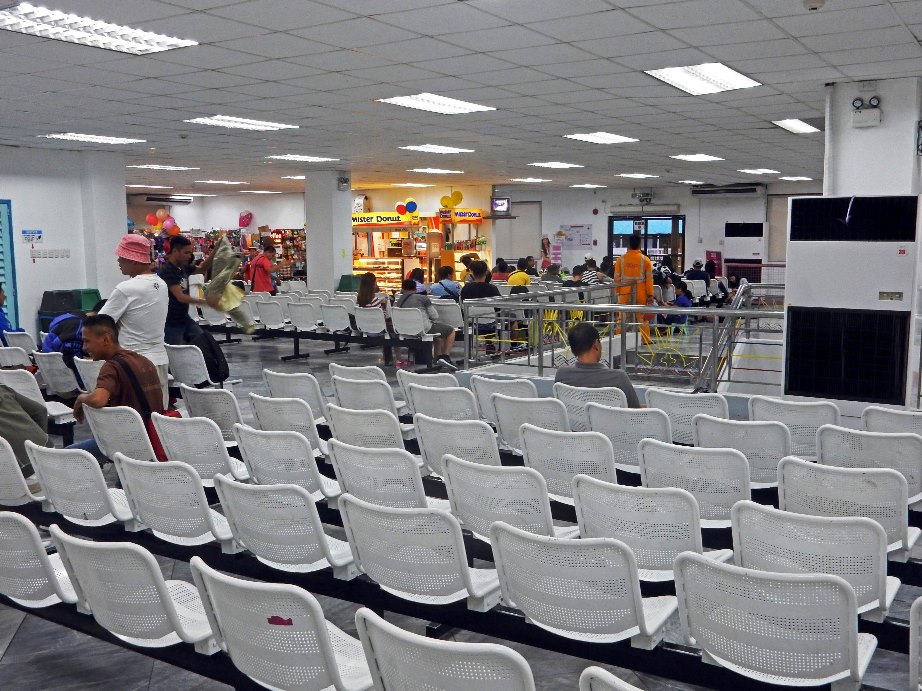 the viewing deck: Batangas Pier - Caticlan Port Sea Cruising via 2Go Ferry