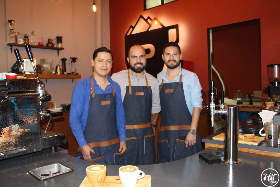 Raúl Rodas lanza Café Nitro celebrando 3 Años del Título como Campeón ...